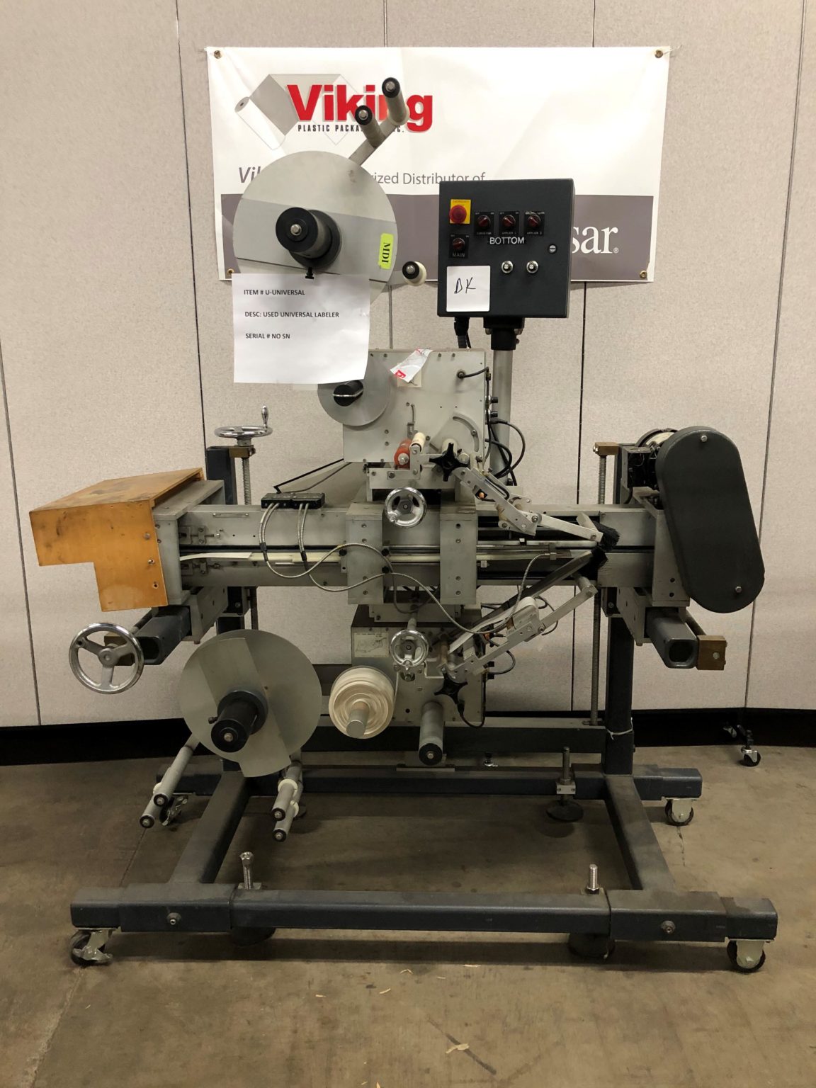 UNIVERSAL - Viking Plastic Packaging